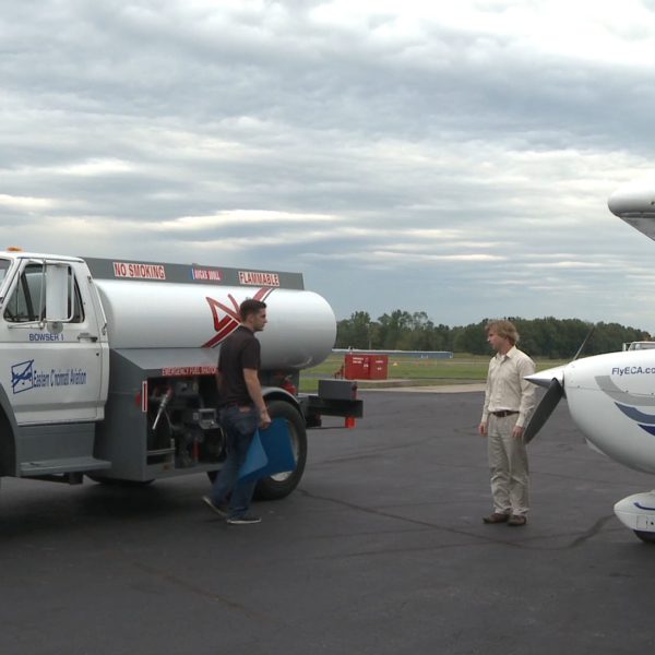 Video tip: pilot's guide to airport services : Flight Training Central