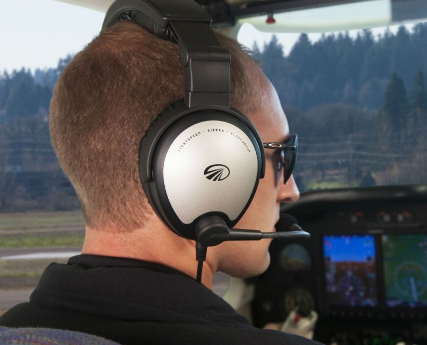 Pilot Gear : Flight Training Central