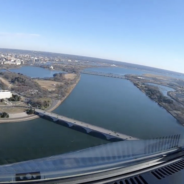Video: the river visual approach to DCA : Flight Training Central