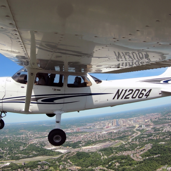 How much does it cost to earn a pilot's license? : Flight Training Central