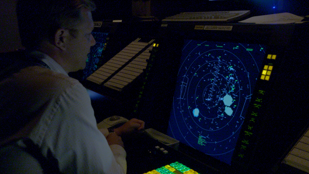 VFR Flight Following--a pilots' guide : Flight Training Central