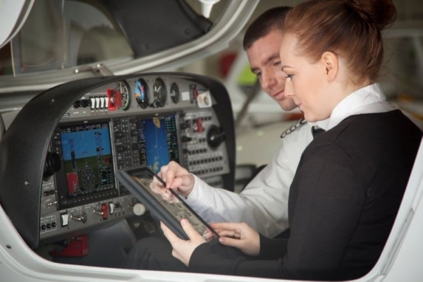What to expect on a flight review : Flight Training Central